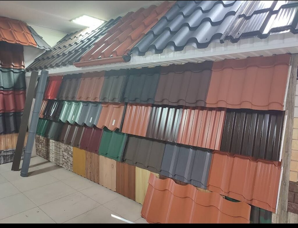 Çatı ve çatı materyalleri IrsKrovlya, Grozni, foto