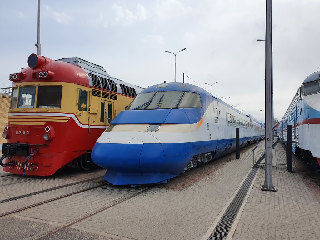 Teknoloji anıtı Высокоскоростной электропоезд ЭС250 Сокол, Saint‑Petersburg, foto