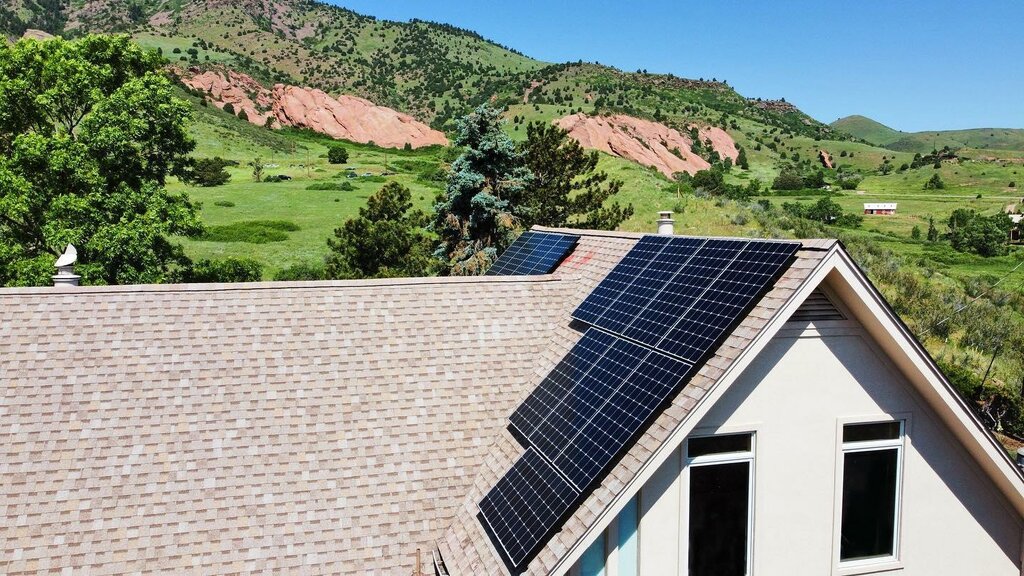 Elektroteknik ürün ve ekipman firmaları Freedom Solar, Orlando, foto