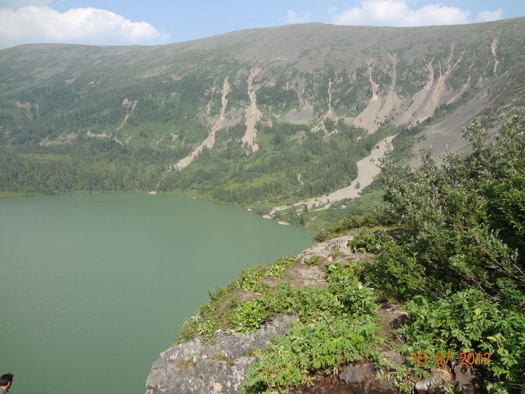 Dağ zirvesi Гора Заозерная 1657 метров, Hakasya, foto