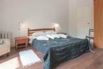 Home-Hotel Malaya Zhitomirskaya 5 (Малая Житомирская улица No:5), kısa süreli konaklama  Kiev'den