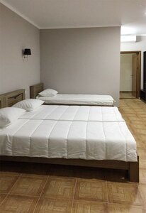 Астан (2-y Podgorny pereulok No:24), otel  Gagra'dan