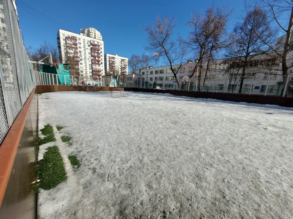 Buz pateni pistleri Ice rink, Moskova, foto