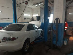 Автосервис (Semirechenskaya ulitsa No:18к2, Omsk), otomobil servisi  Omsk'tan