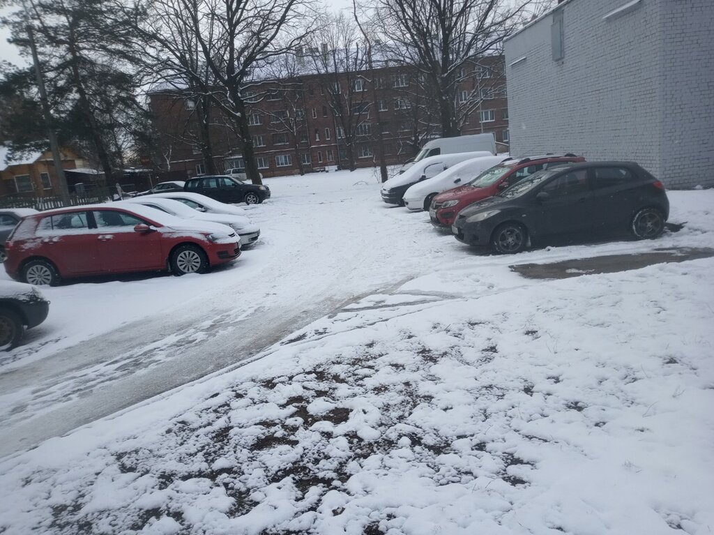 Otoparklar Car park, Minsk, foto