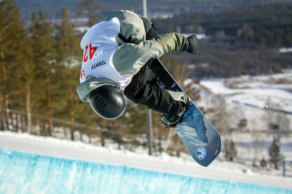 Spor okulları Snowboardschoolekb, Yekaterinburg, foto