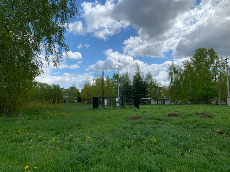 Hidrometeoroloji Автоматическая метеостанция № 27621 Ленинские горки, Moskova ve Moskovskaya oblastı, foto