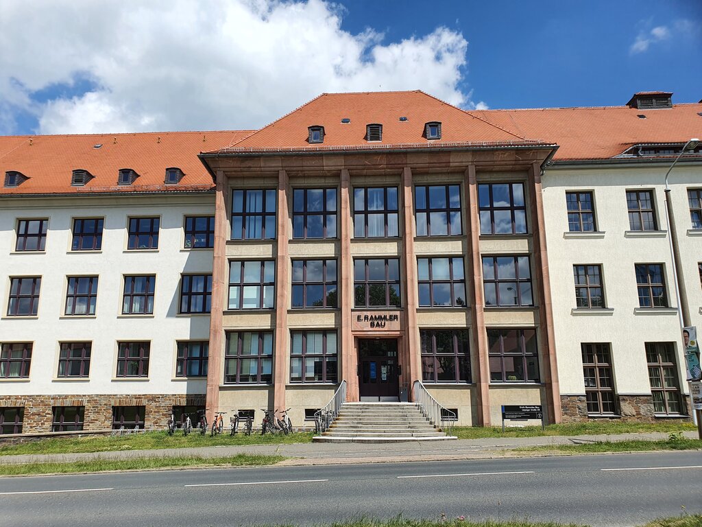 Üniversiteler Erich-Rammler-Bau | TU Bergakademie Freiberg, Freiberg, foto