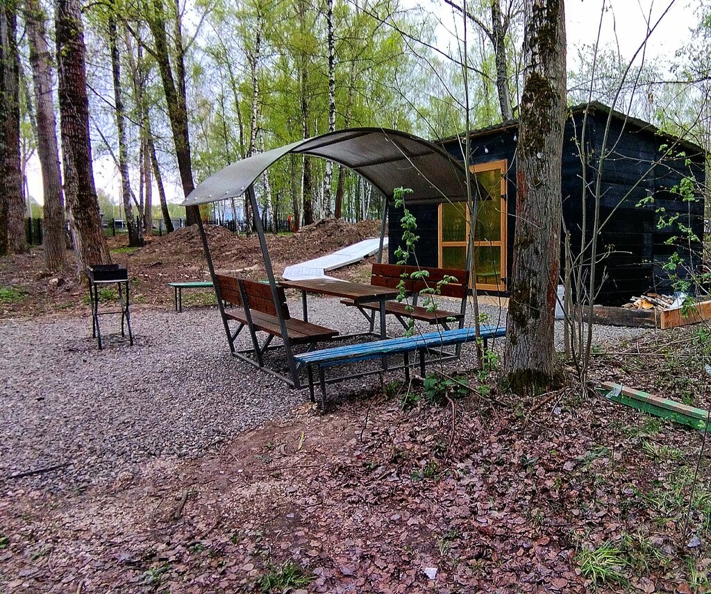 Piknik alanı Кантри Беседки, Kaşira, foto