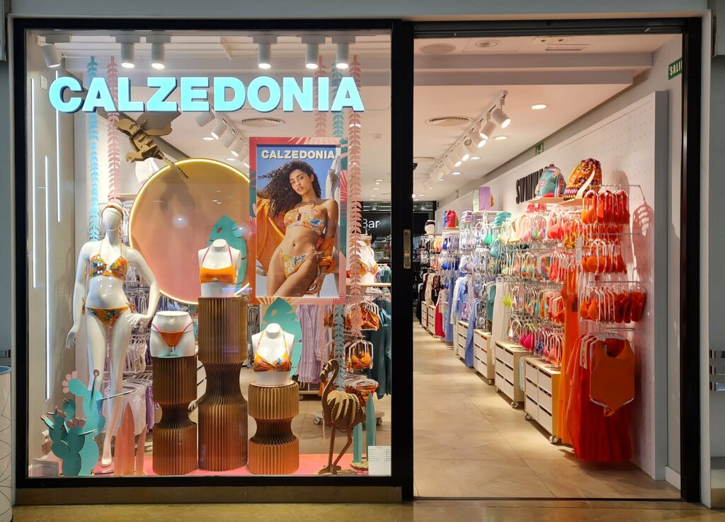 Giyim mağazası Calzedonia, Endülüs, foto