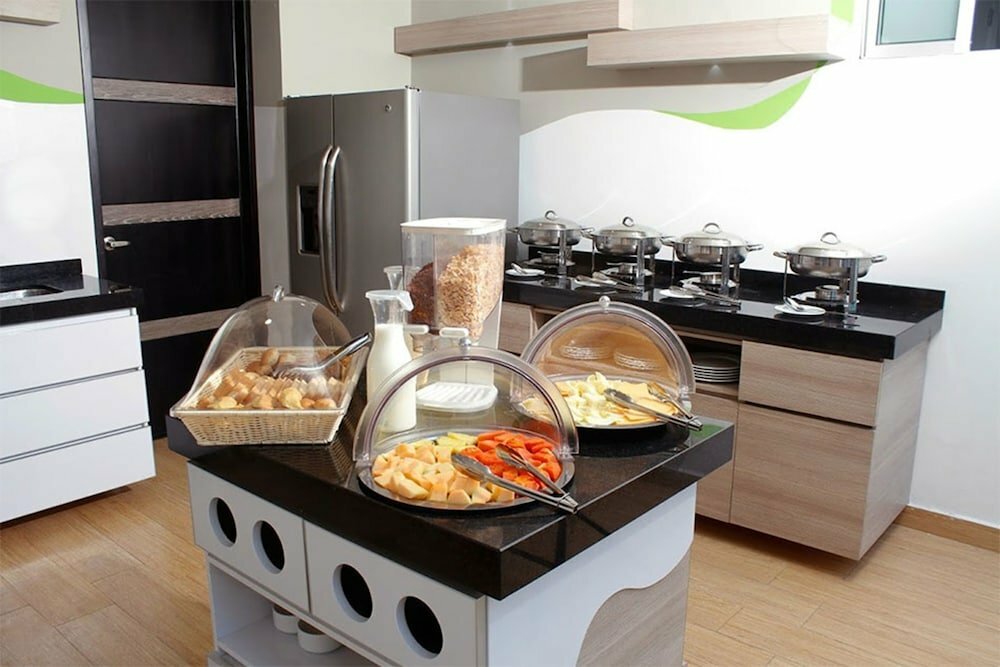 Otel Hotel Genova Prado, Barranquilla, foto