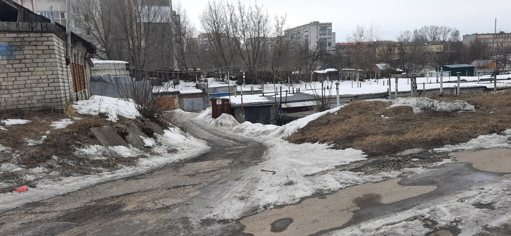Garajlar ГК Спартак, Briansk, foto