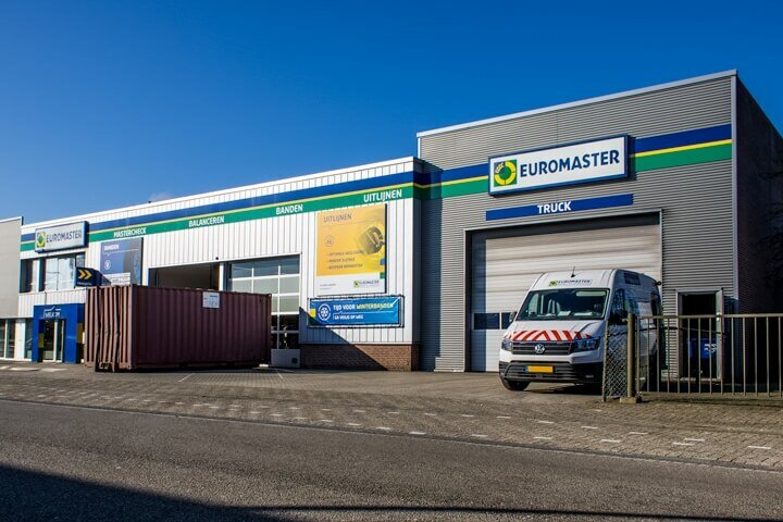 Jant ve lastikçiler Euromaster Eindhoven, Eindhoven, foto