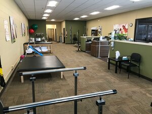 Step & Spine Physical Therapy (United States, Prineville, 1595 NE 3rd Street, Ste A1), tıp merkezleri ve klinikler  Oregon Eyaleti'nden
