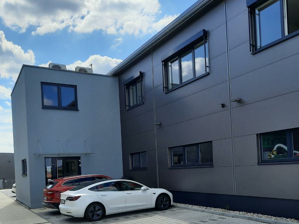 Gayrimenkul yönetimi Kie-Bau Hausverwaltung Immobilienmanagement, Bavyera, foto