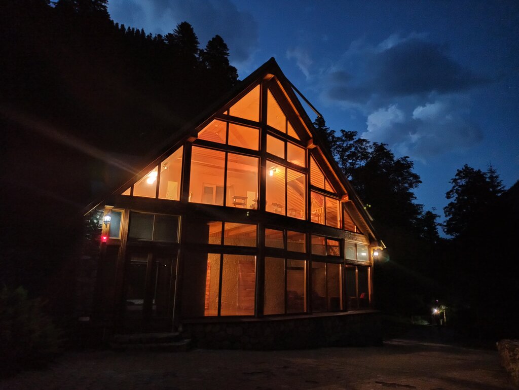 Otel Отель Чинара, Karaçay‑Çerkez Cumhuriyeti, foto