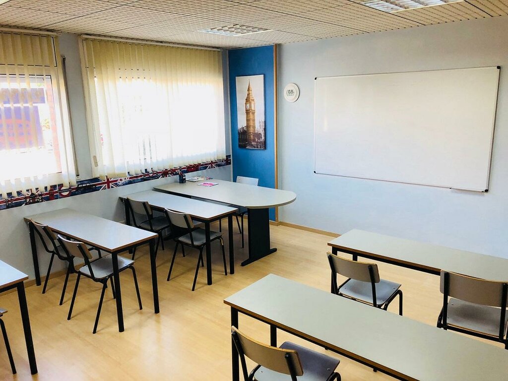 Yabancı dil kursları Centre d´Anglès English School, Katalonya, foto