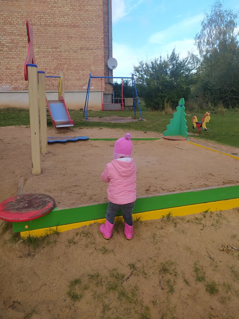 Oyun alanı Playground, Minskaya oblastı, foto