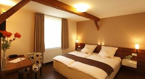 Lindenhof Much (Lindenstraße No:3, Much), otel  Much'tan