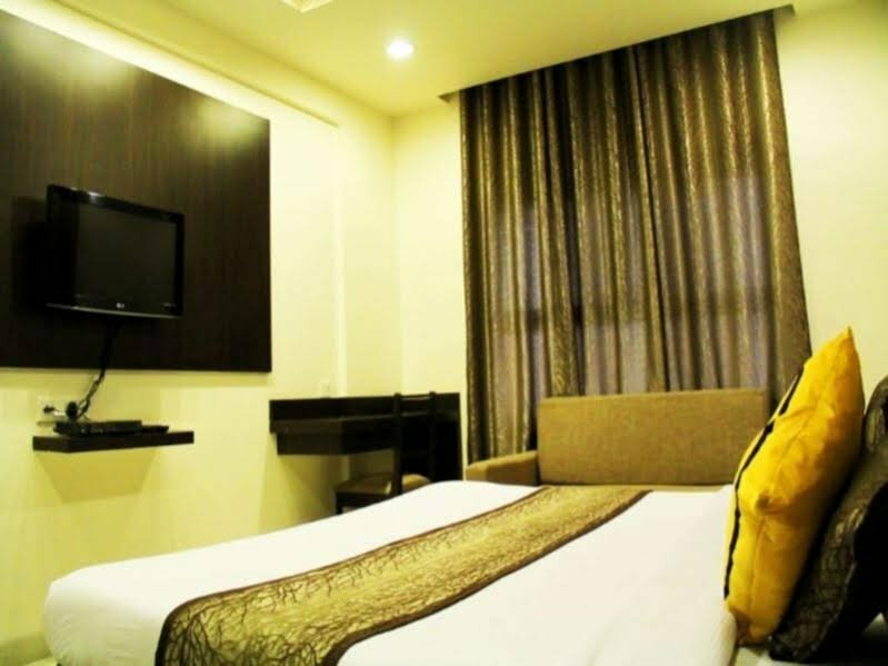 Otel Vista Rooms At Station Road-Bhopal, Bhopal, foto