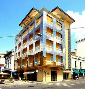 Crystal Palace (Tuscany, Pistoia, Montecatini-Terme, Via Toti, 37), otel