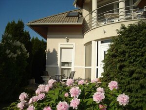 Fortuna Apartman (Kolcsey Ferenc Utca 1,9737 Buk,), otel  Vas'dan