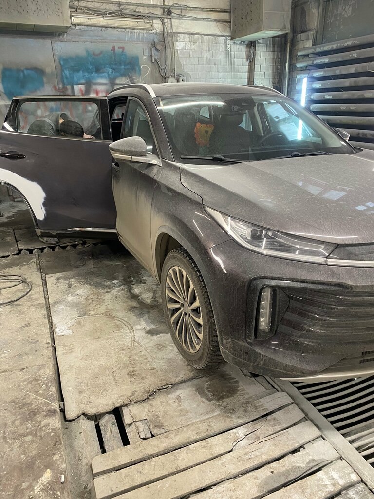 Oto kaporta Avtoplaneta, Saint‑Petersburg, foto