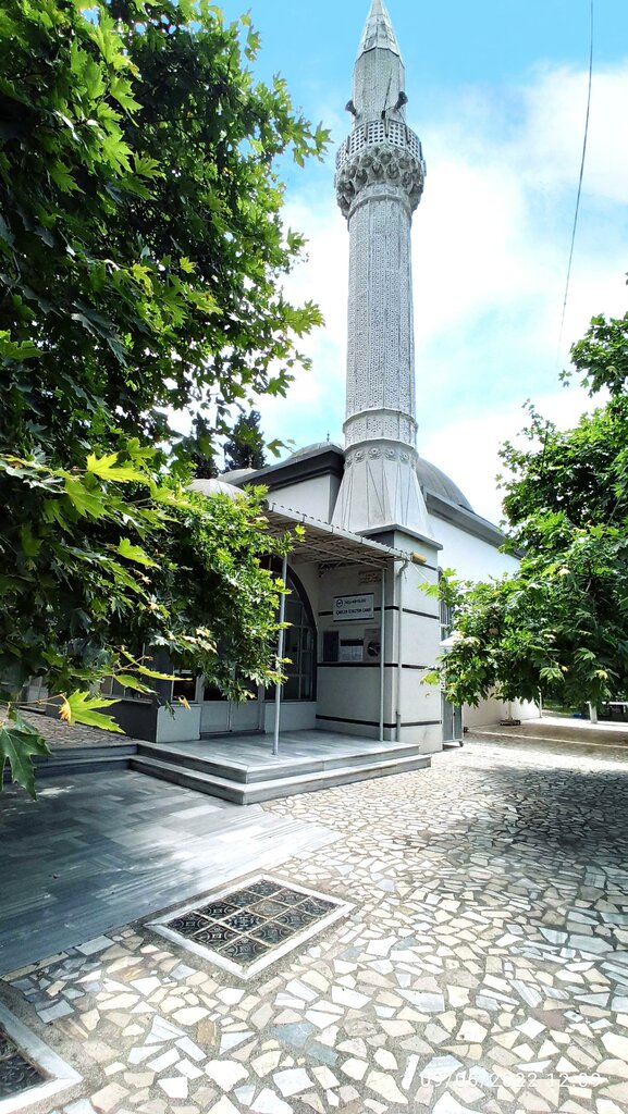 Cami İçmeler İstasyon Camii, İstanbul, foto