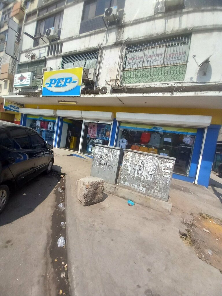 Giyim mağazası Pep, Loanda, foto