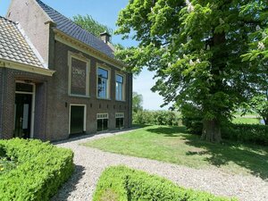 Charming House in Easterlittens on a Frisian Farm (Friesland, Littenseradiel, Skrins, 2), otel  Friesland'dan