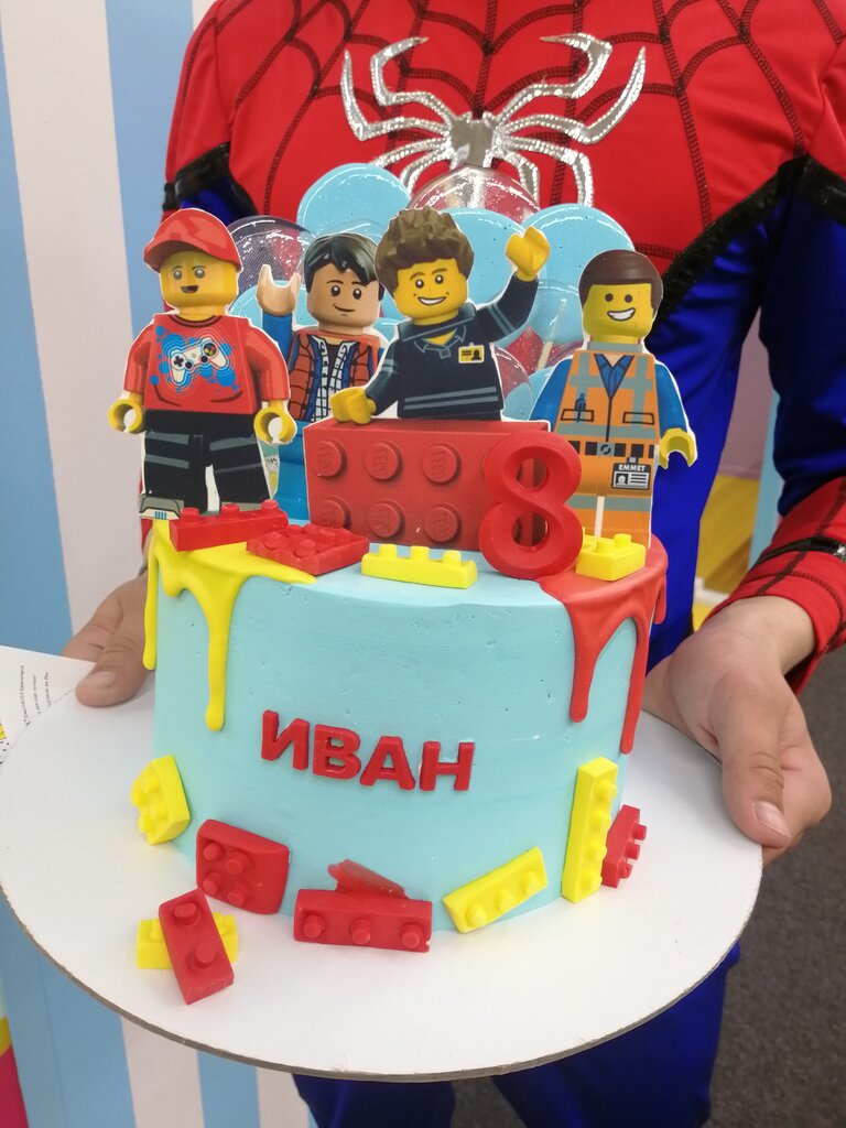 Pasta, şekerleme ve tatlı Michael cake, Krasnoyarsk, foto