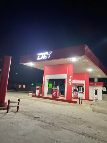 Benzin istasyonu Dtk, Dağıstan, foto