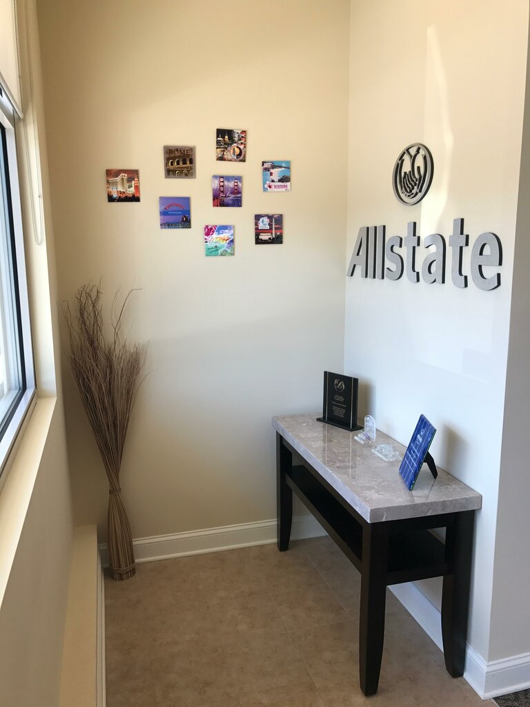 Sigorta şirketleri Nick Montanaro: Allstate Insurance, Connecticut Eyaleti, foto