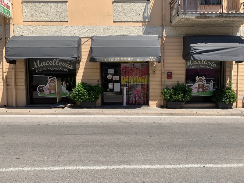 Toptan et ürünleri Macelleria da Aldo, Sardunya, foto