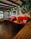Bistro Simple. Tasty (Vaynera Street No:10), kafe  Yekaterinburg'dan