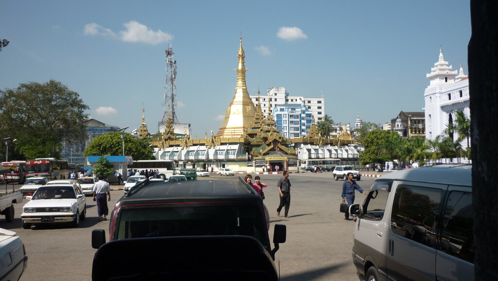 Pagoda Sule Pagoda, Yangon, foto