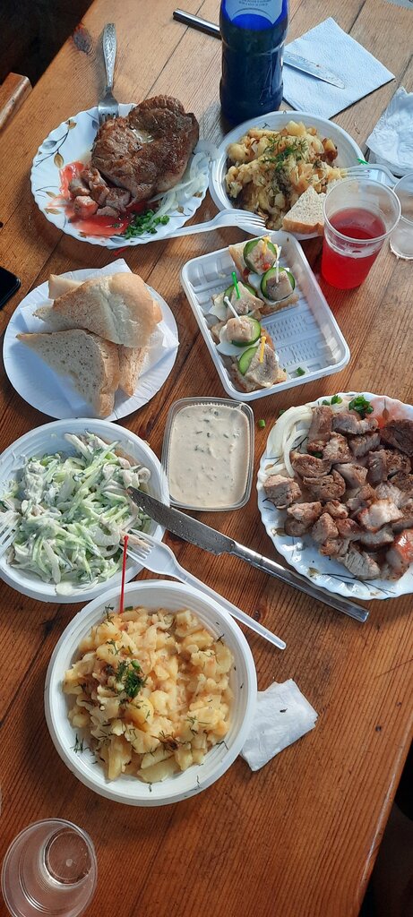Kafe Shashlychnaya u Serezhi, Zeya, foto