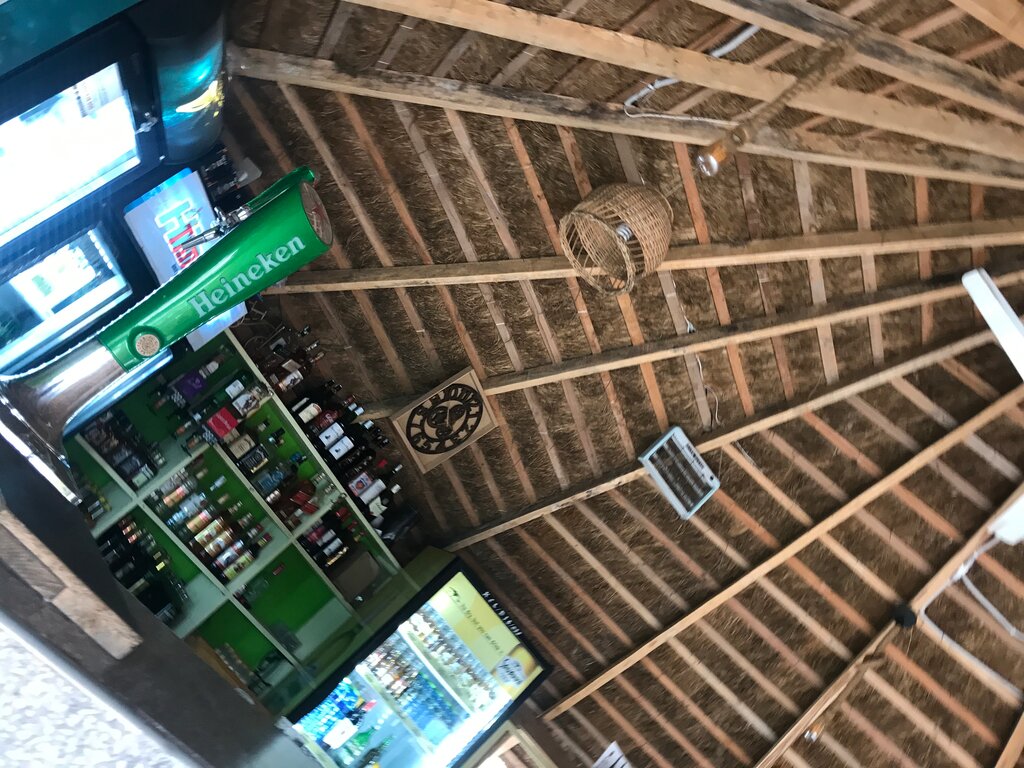 Bar Time’s court Restaurant and pub, Dünya, foto