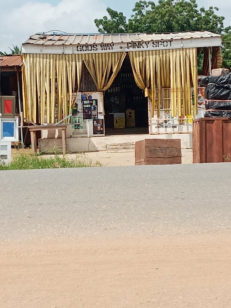 Bar Godsway drinking spot, Dünya, foto