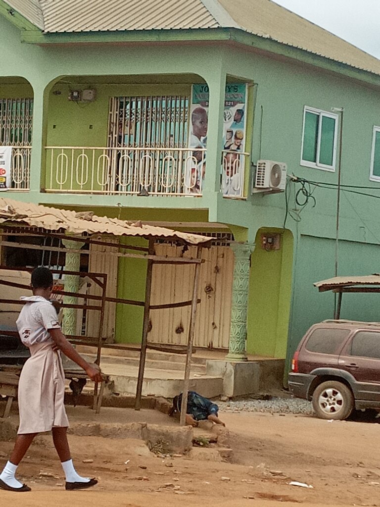 Berberler Johnnys barbering saloon, Dünya, foto