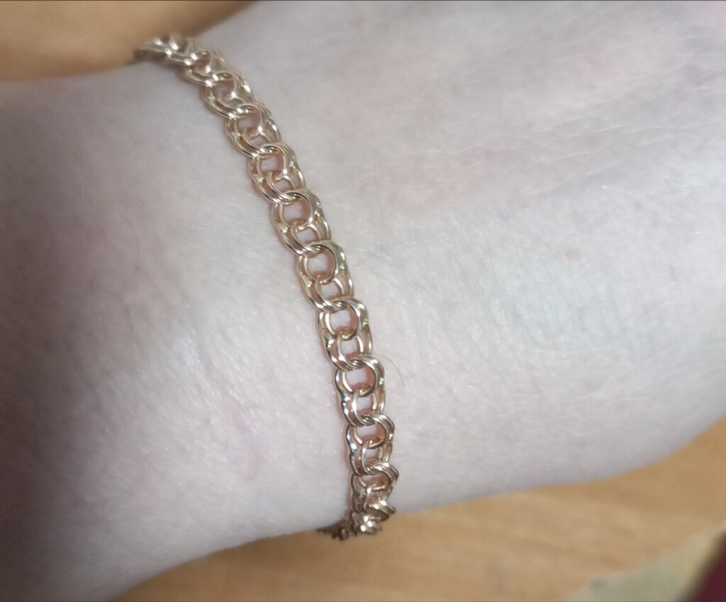 Kuyumcu atölyeleri Shapov, Labinsk, foto