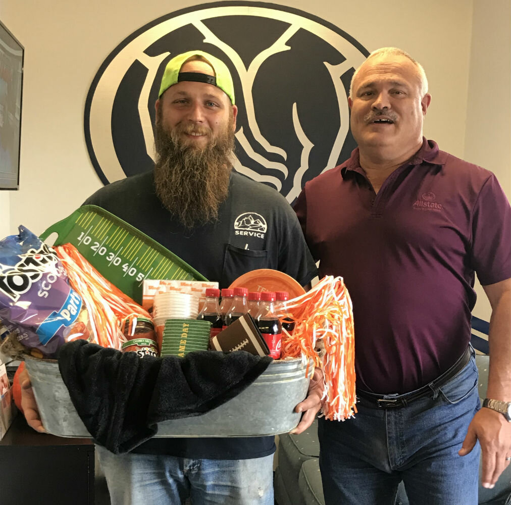 Sigorta şirketleri Rocky Hummel: Allstate Insurance, Tennessee Eyaleti, foto