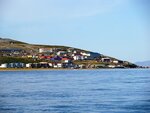 U Sashi (Naberezhnaya ulitsa No:18, selo Ust-Belaya), market  Chukotka Özerk Bölgesi'nden
