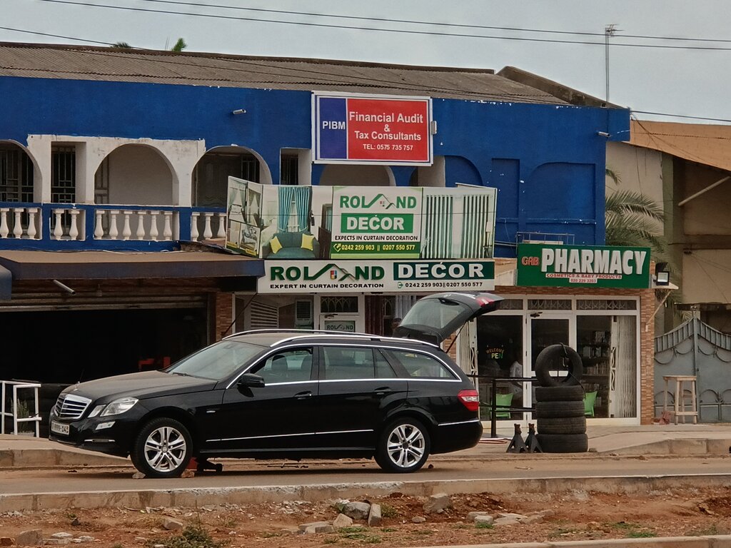 Mali denetleme şirketleri Pibm, Dünya, foto