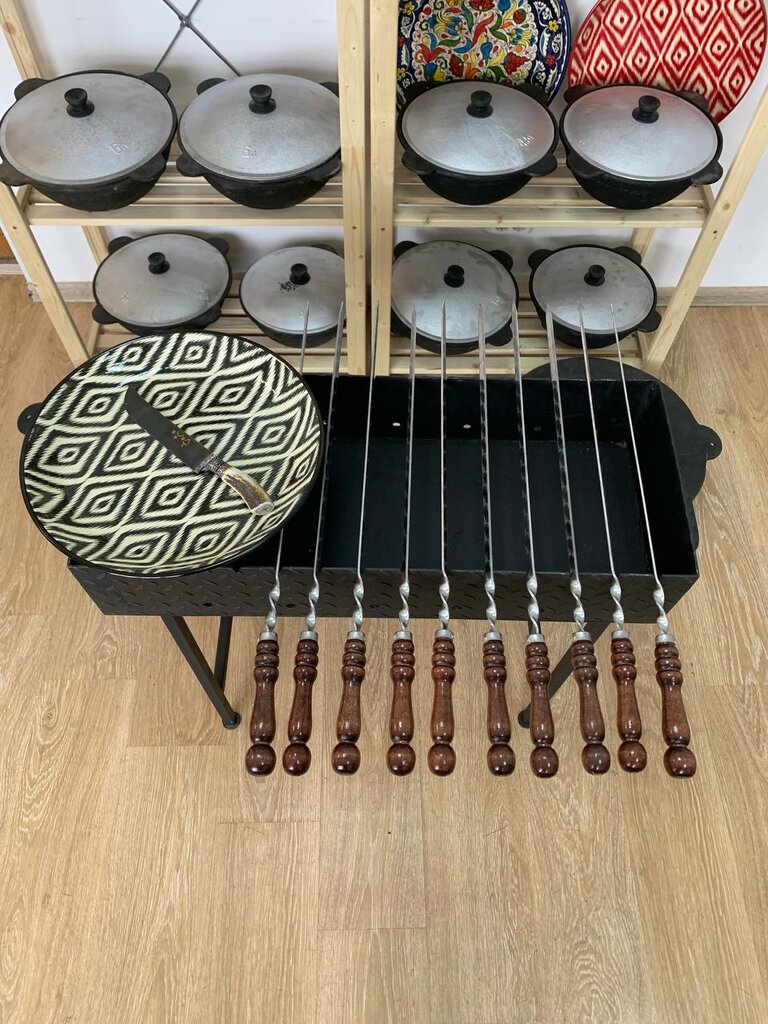 Tatil ve piknik için ürünler KazanMangal, Ufa, foto