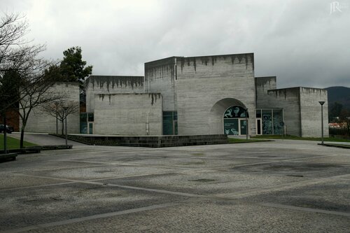 Müzeler ve sanat galerileri Centro de Interpretação do Românico - Rota do Românico, Porto, foto
