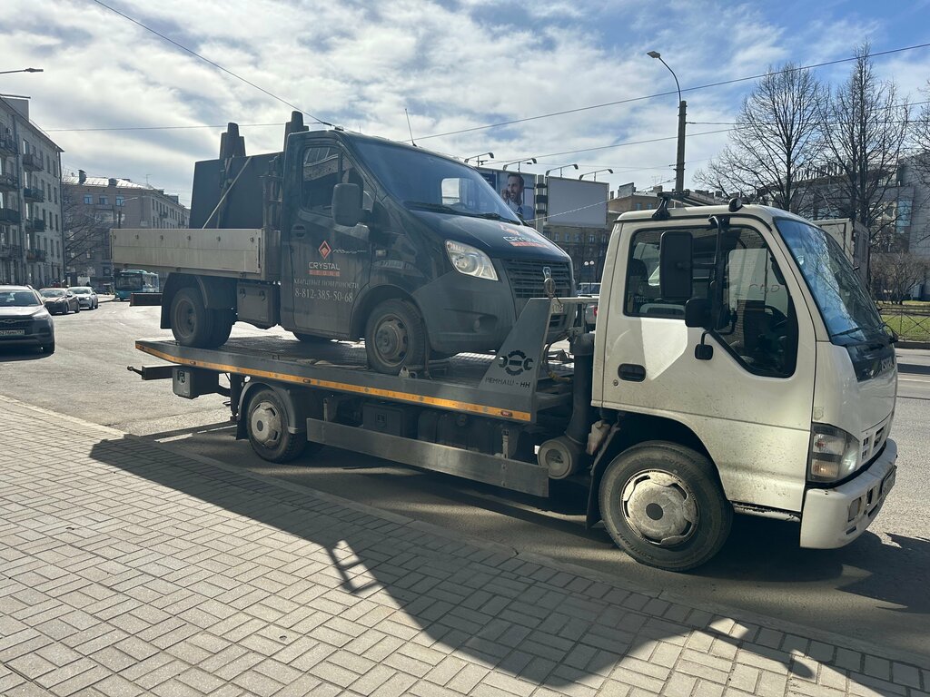 Çekici hizmeti Evak-mafia, Saint‑Petersburg, foto