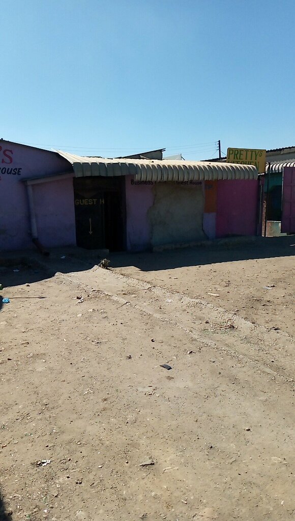 Otel Mwakitinos business center and guest house, Lusaka, foto