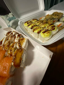 Sushi Azii (posyolok gorodskogo tipa Oktyabrskiy, Sportivnaya ulitsa, 1), sushi bar  Moskova ve Moskovskaya oblastından
