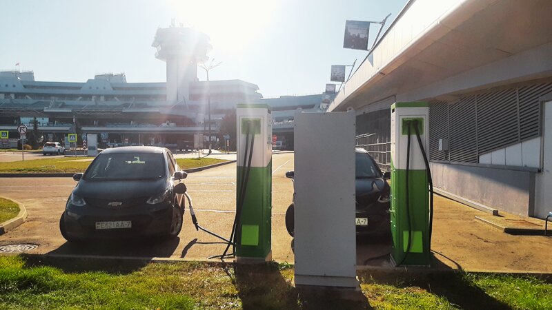 Elektrikli oto şarj istasyonları Malanka, Minsk, foto